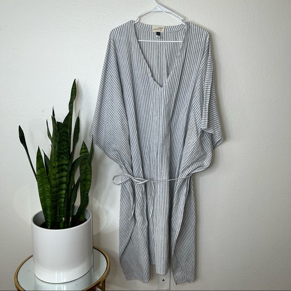 Universal Thread | Swim | Universal Thread Cover Up | Poshmark